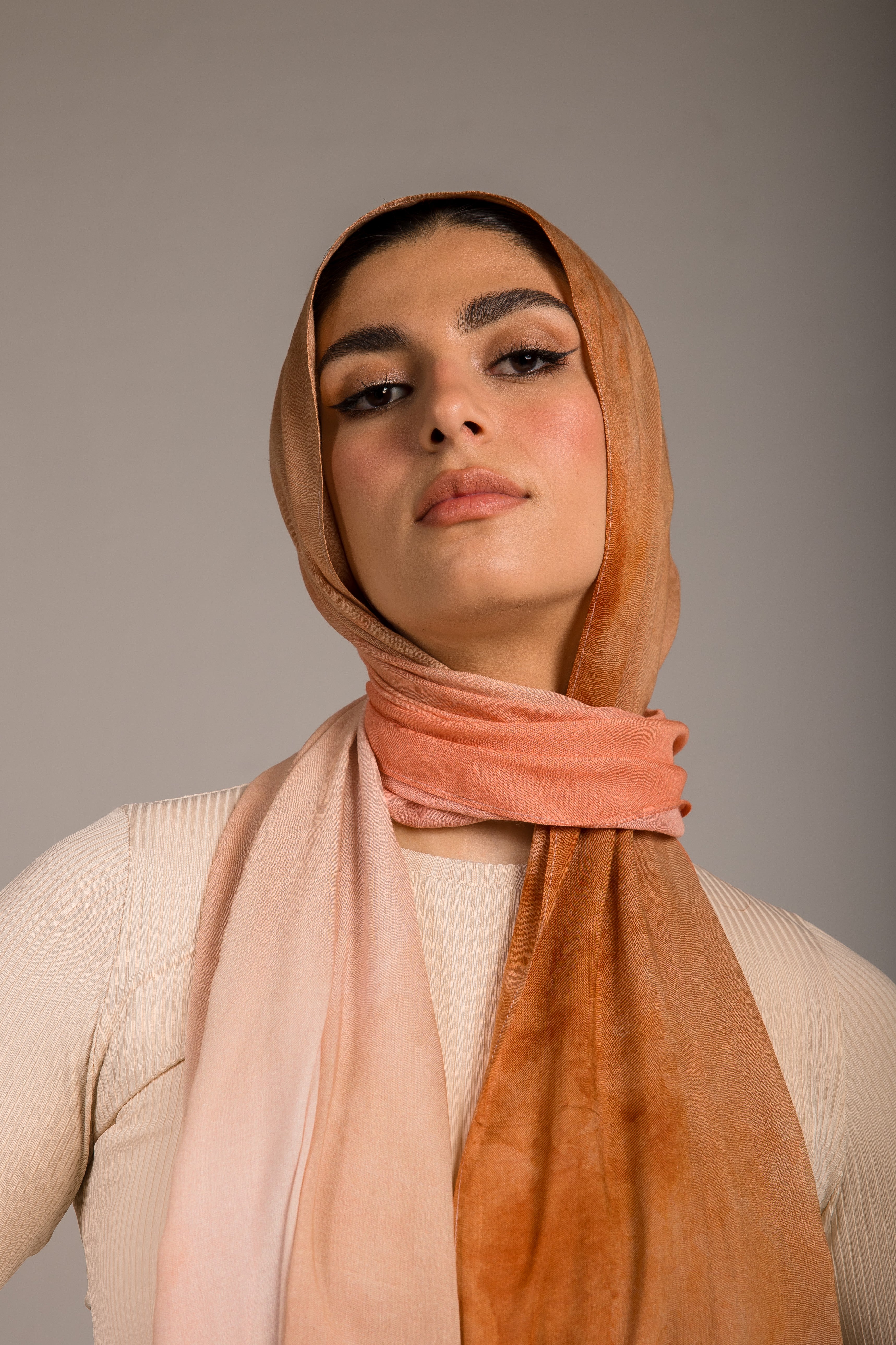 Worood Arabian Desert Modal Scarf – Warm & Classic